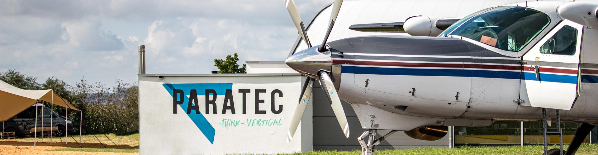 Über uns - Paratec – think – vertical